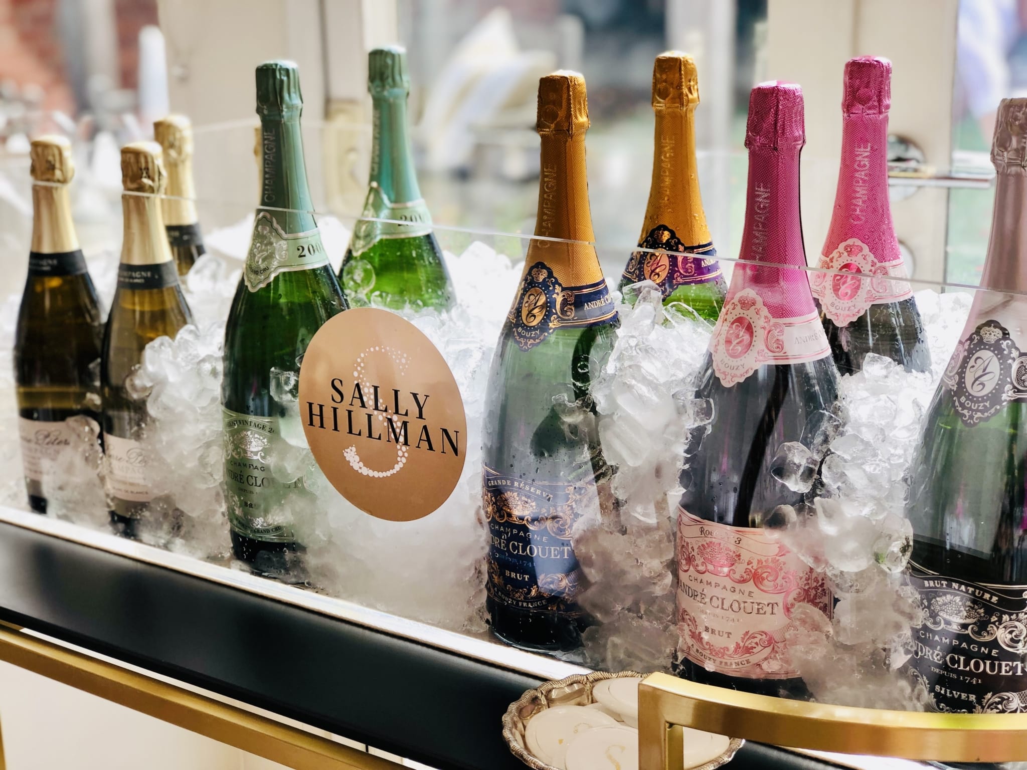 Creating the Perfect Event: 5 Tips to Plan Like a Pro - Sally Hillman